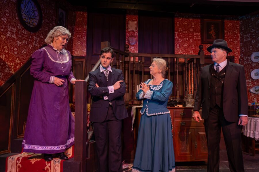 About Growl – Growl Theatre